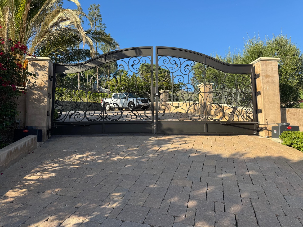 StarGate Garages & Gates | LA Gates & Garage Doors